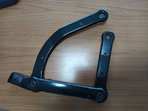 bmw e60 silecek kolu 61617185366