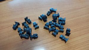 mercedes w124 arka panel tutucu 1249900792